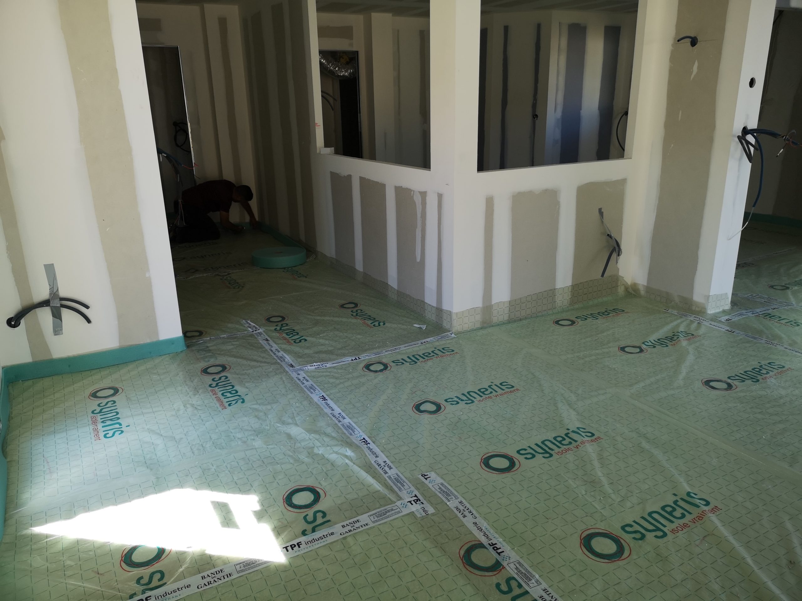 Isolation projetée par mousse polyuréthane – BIOTEP Isolation